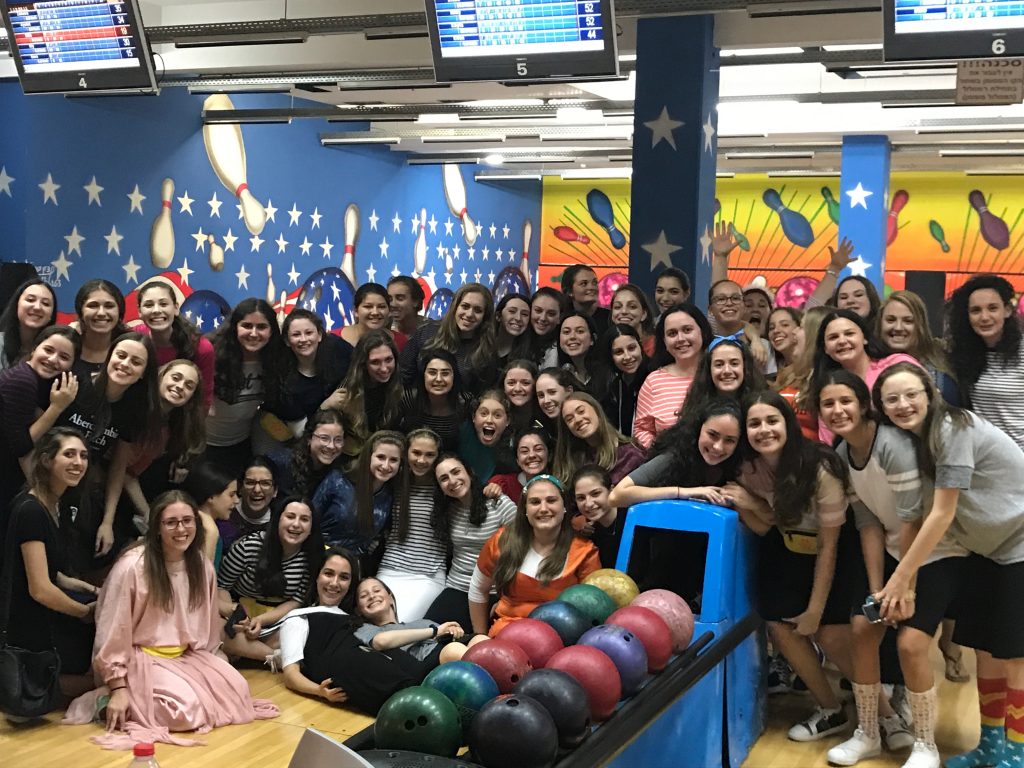 The First Shabbos of Give Nation - GIVE Bus 2